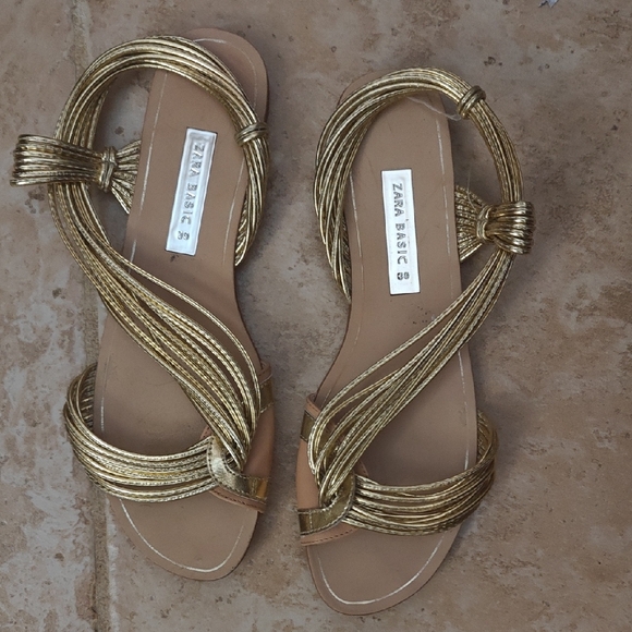 Zara | Shoes | Zara Gold Strappy Sandals With Metallic Finish | Poshmark